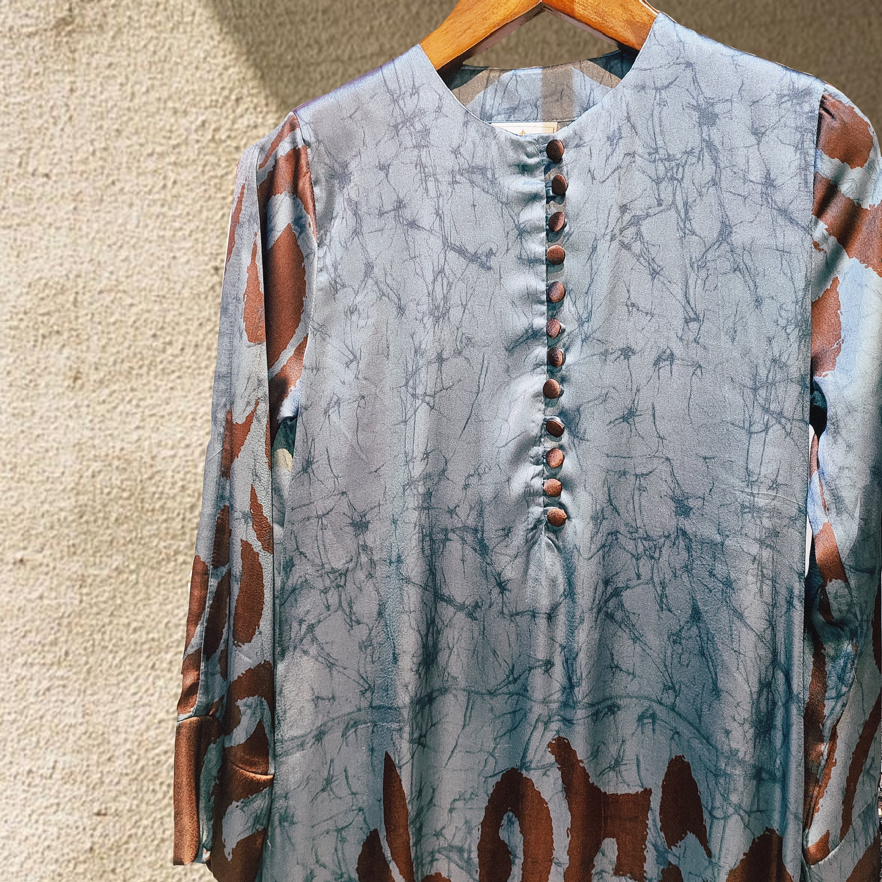 Azure Wave Batik Top - T00068 – Regalia Sri Lanka